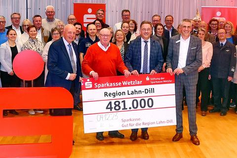 Sparkasse Wetzlar fördert heimische Vereine